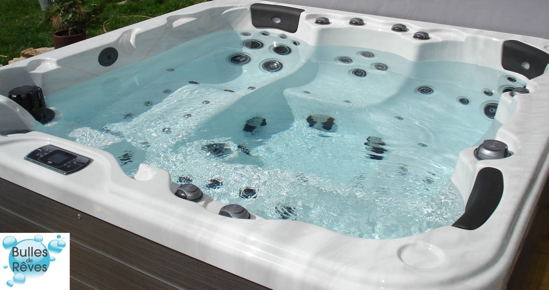 Spa O575 le familial de BE WELL - Bulles de rêves